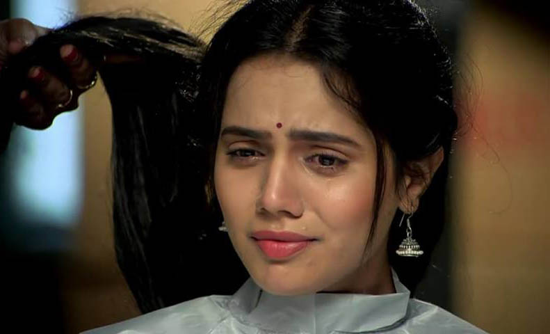 Hindi serial hair cut scene images - Village Barber Stories