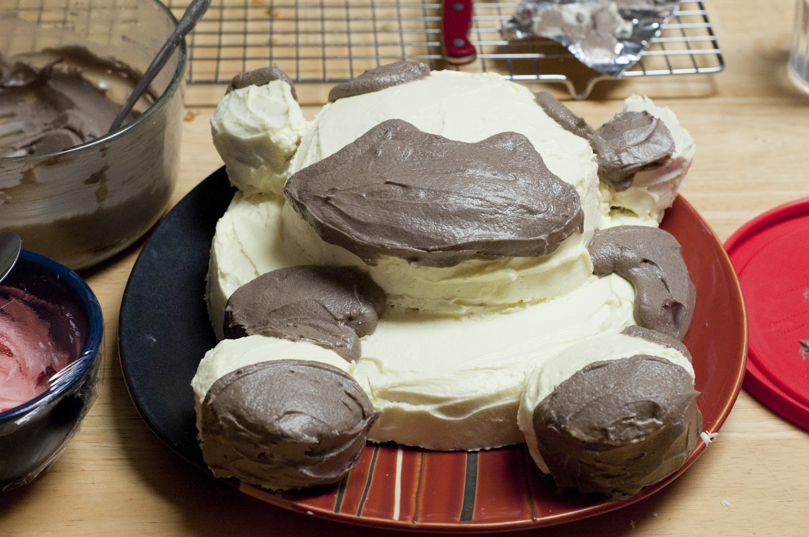 Cardamommy and Coriaunty: Cow Cake