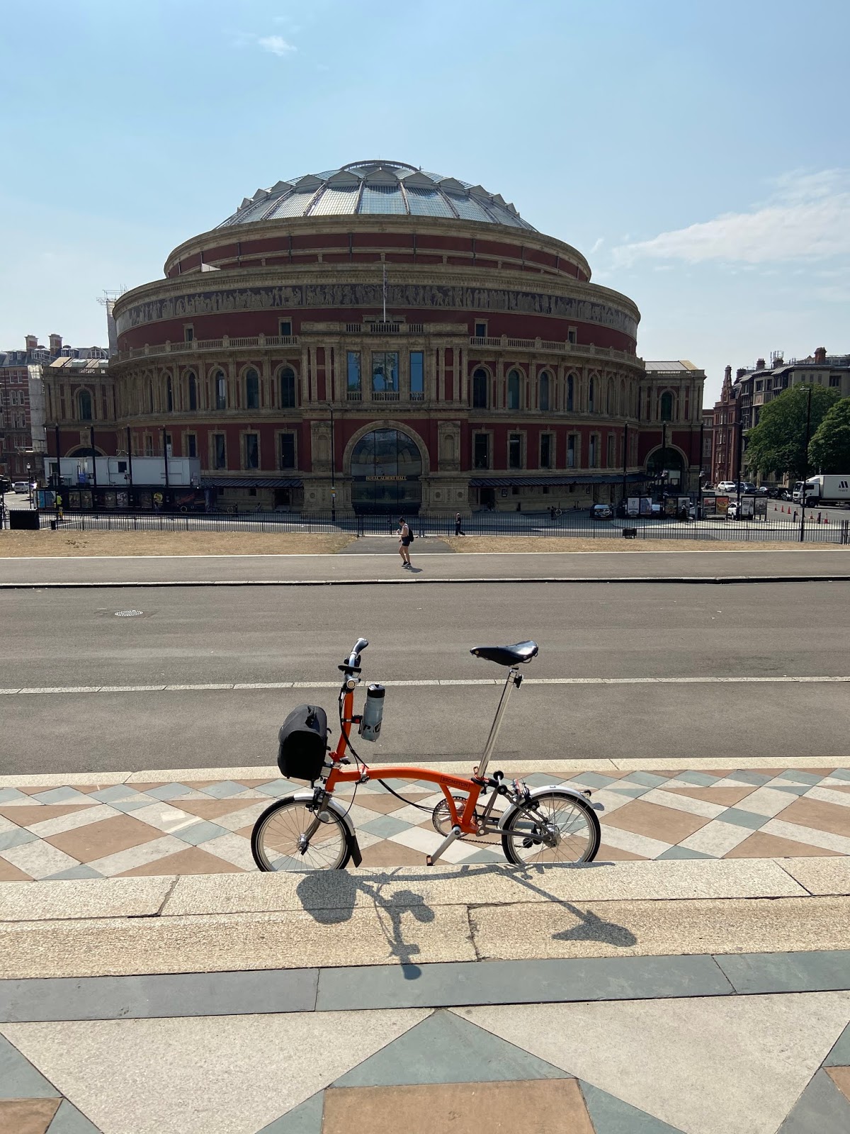 My Orange Brompton: Fun and shocks on the Brompton London Icons ride!!