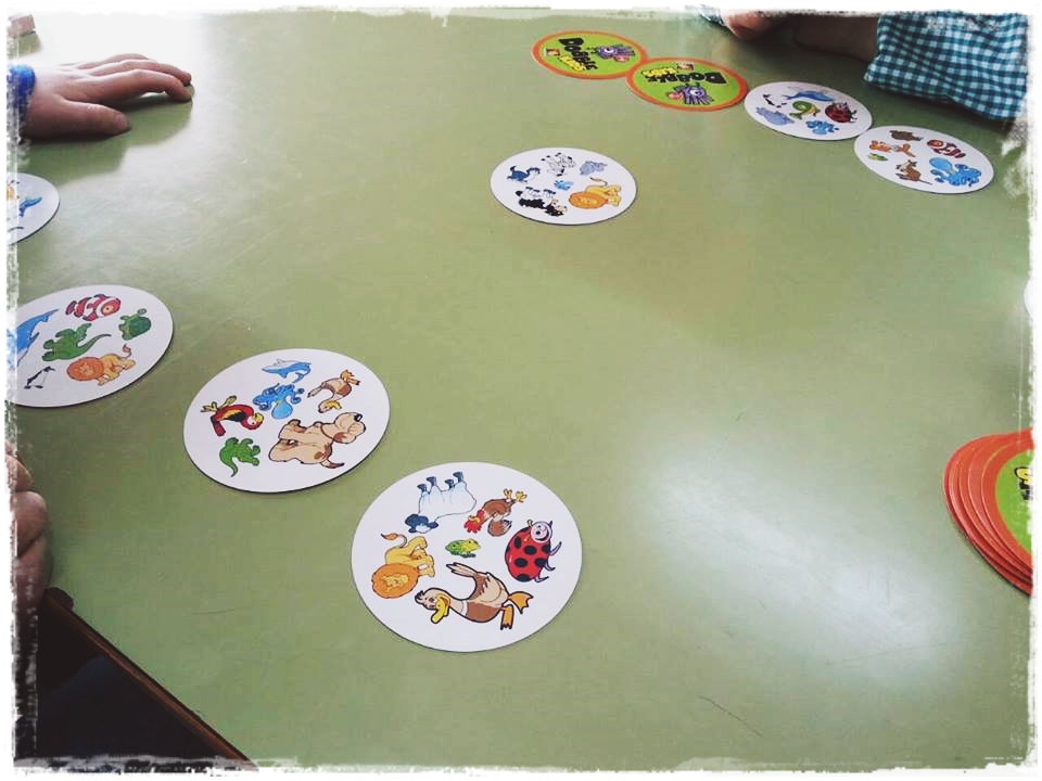Burbuja de Lenguaje: Dobble Kids