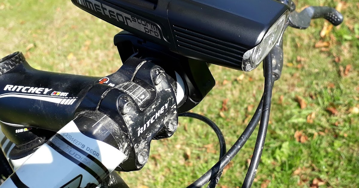 Ben Races Bikes: Moon Meteor Storm Pro Light Review