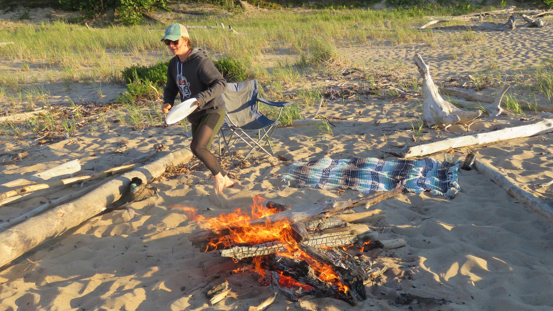 The Agatelady: Adventures and Events: Summer Lake Superior Beach Cookout