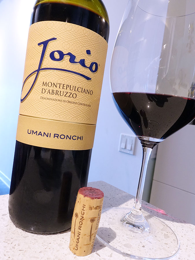 Umani Ronchi Jorio Montepulciano d'Abruzzo 2016 (Italy) - Wine Review