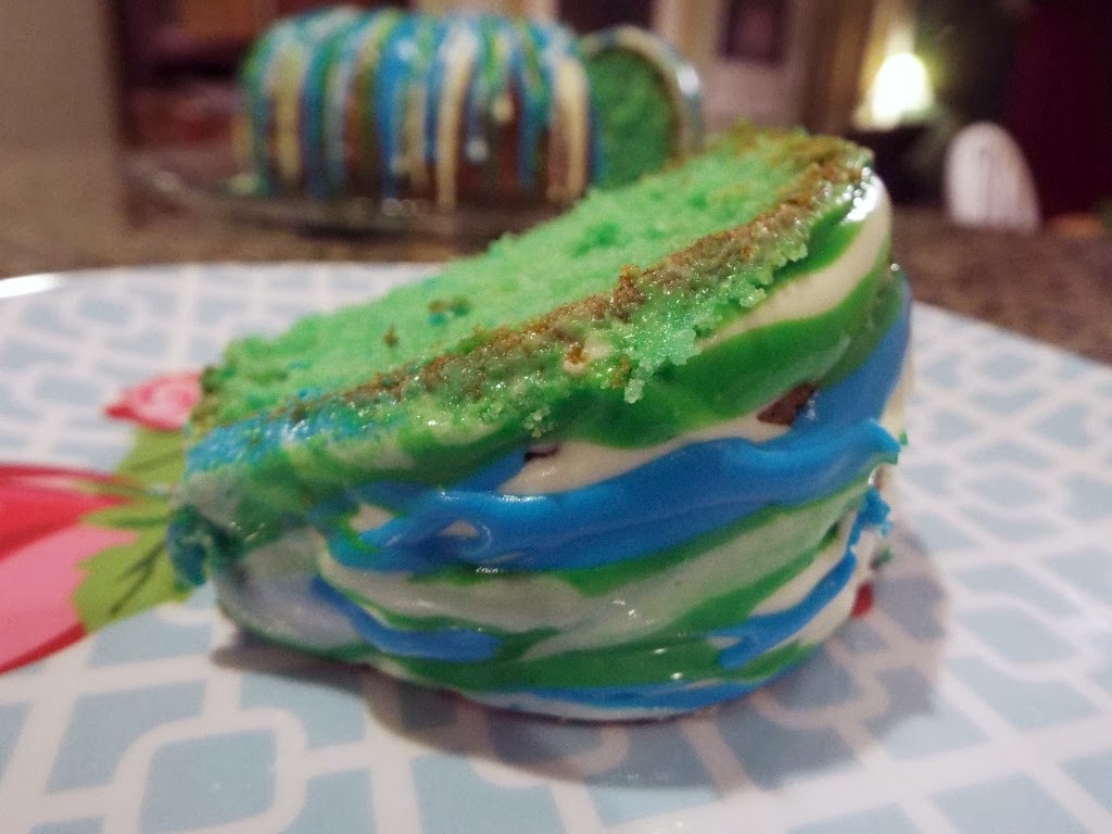 Clever, Crafty, Cookin' Mama: Superbowl "BOOM" Cake (Pistachio Cake ...
