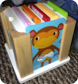 Life Unexpected: The John Crane Tidlo Animal Sorting Cube Review