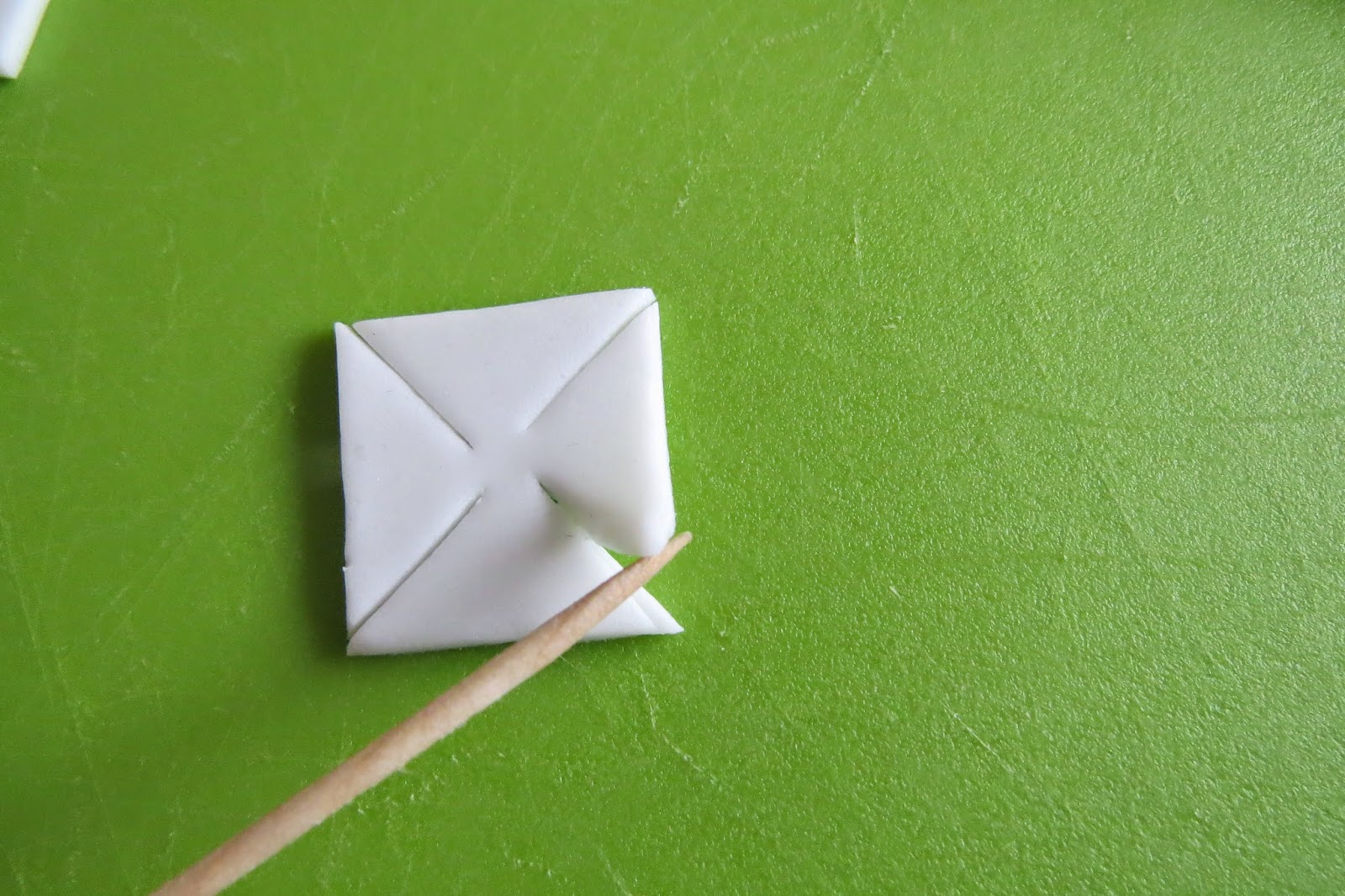 Backorphine english: TUTORIAL - Fondant windmill