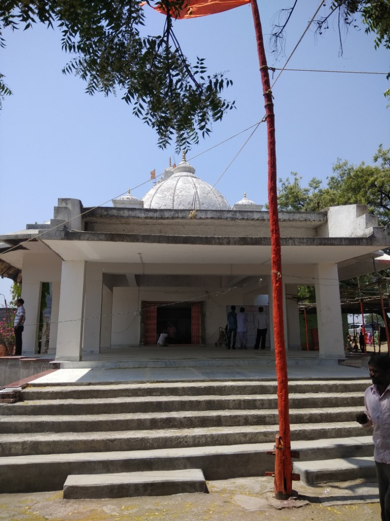 Hindu Temples of India: Ekaveerika Temple, Mahur, Maharashtra