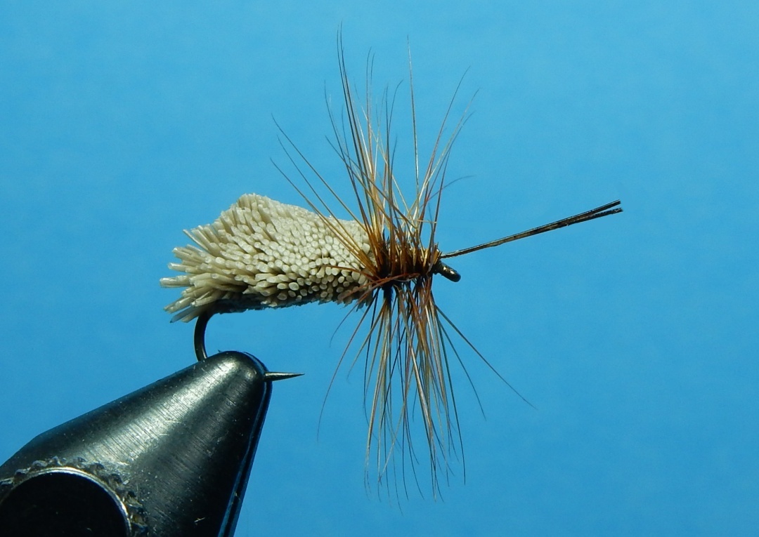 Flytying: New and Old: Goddard Caddis
