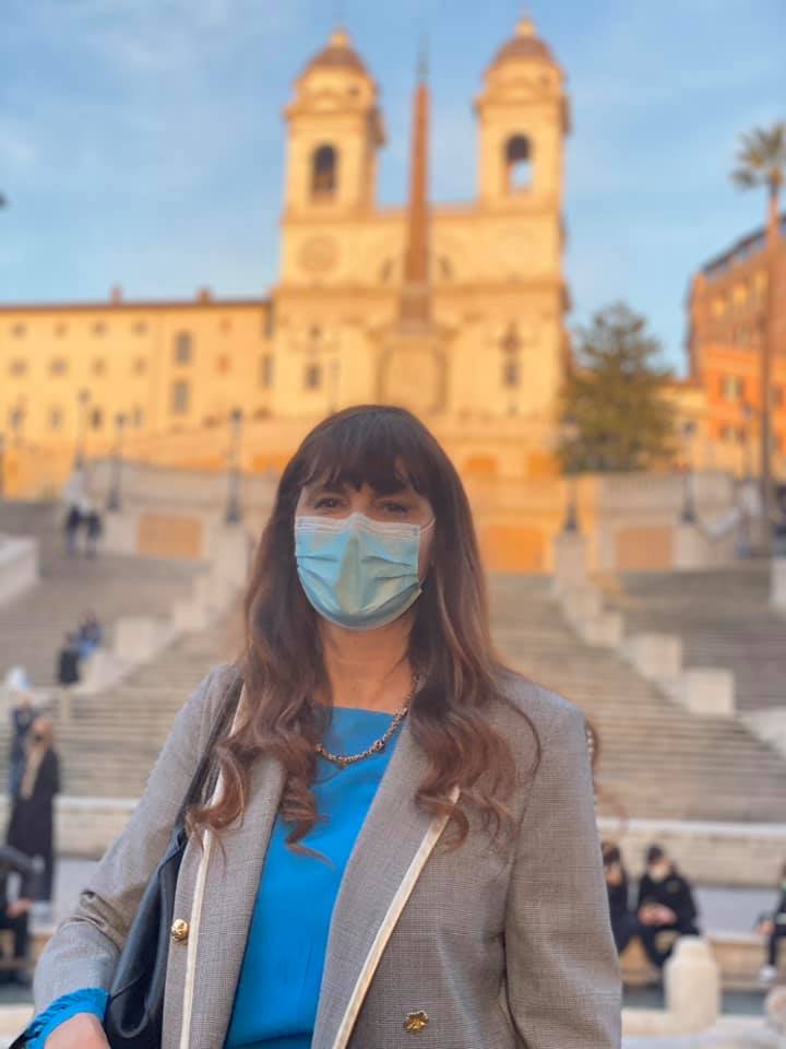 RoZoom Press: EXCLUSIV:Video Interviu cu Maria Teresa Baldini, deputata ...