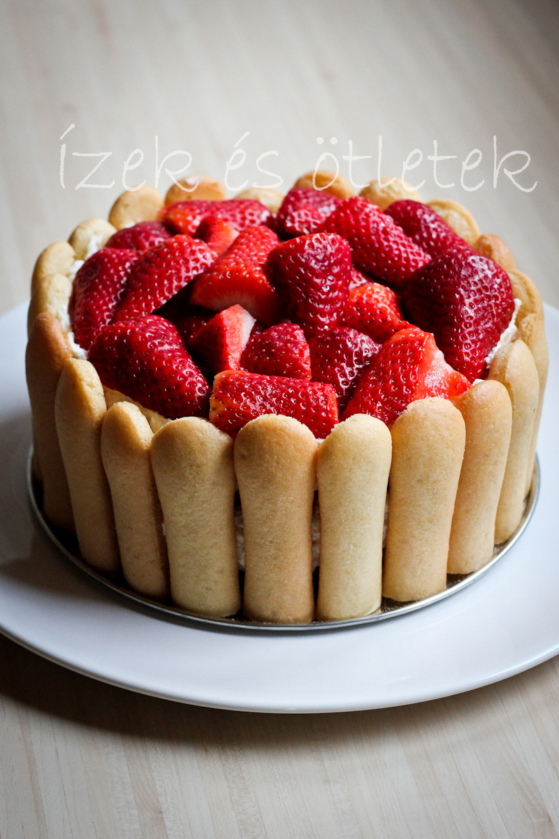 Ízek és ötletek: Epres Charlotte torta új külsővel, avagy egy újabb ...