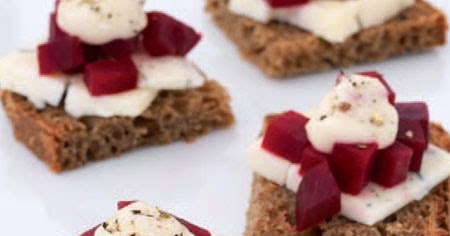 Beet topped mini rye breads recipe -Taste USA