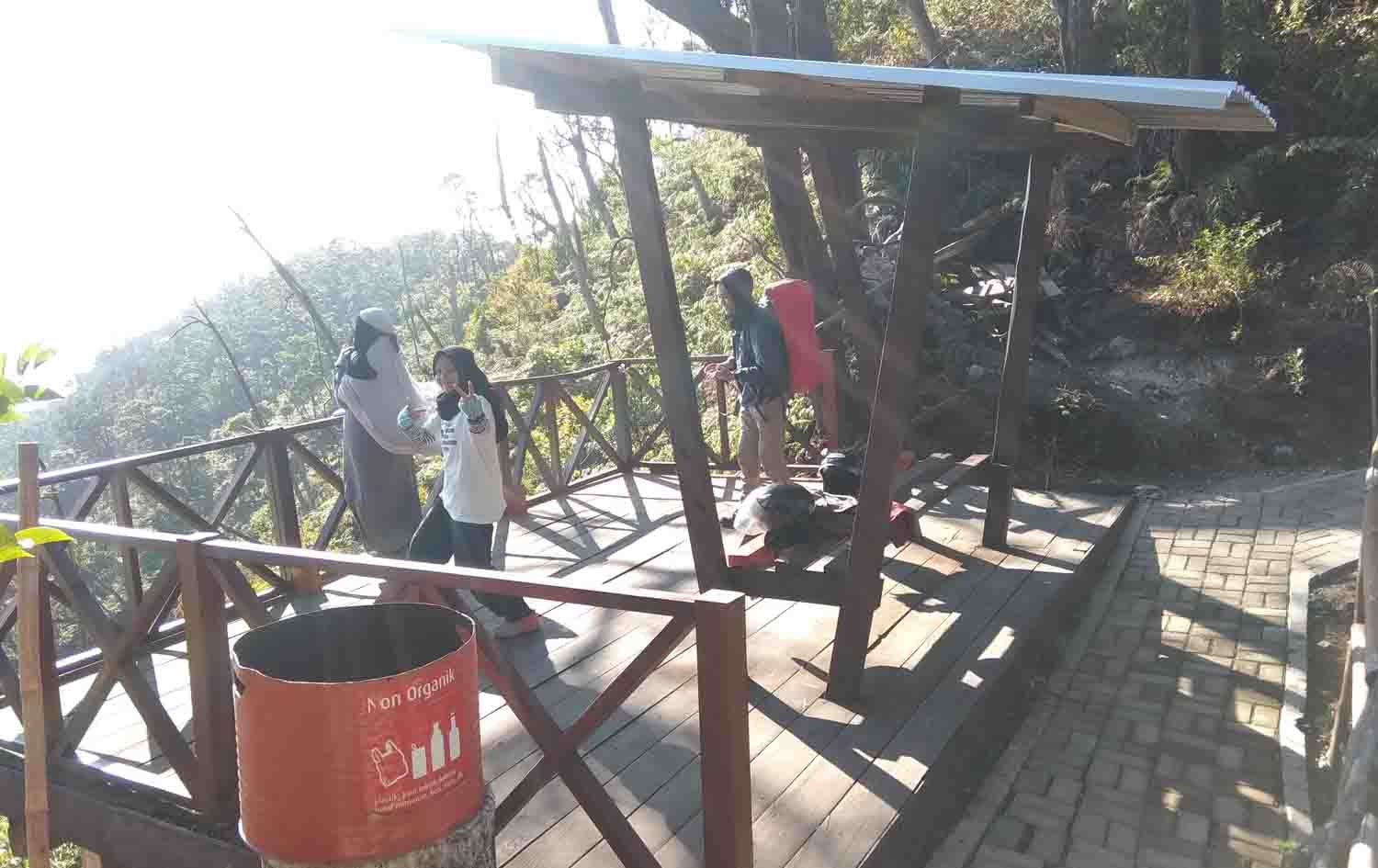 Sunan Ibu Sunrise Spot Ciwidey, Info Harga Tiket Masuk, Alamat Rute Jalan