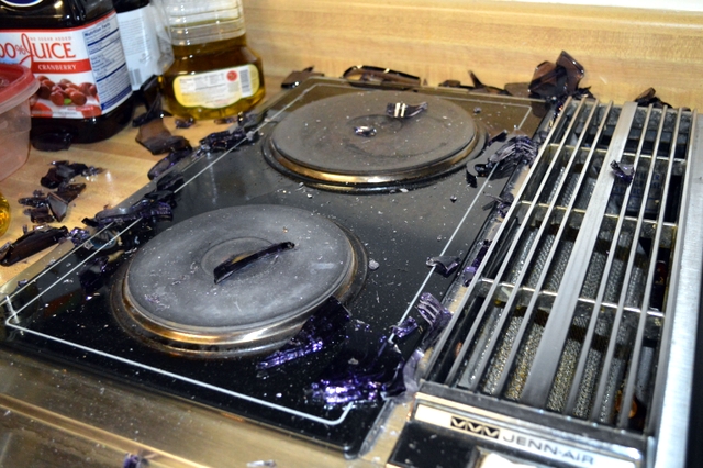 Blue Country Magic: Pyrex Explodes