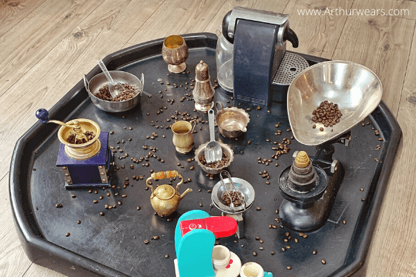 Arthurwears: Coffee Beans Sensory Play Tray | Tuff Tray ideas