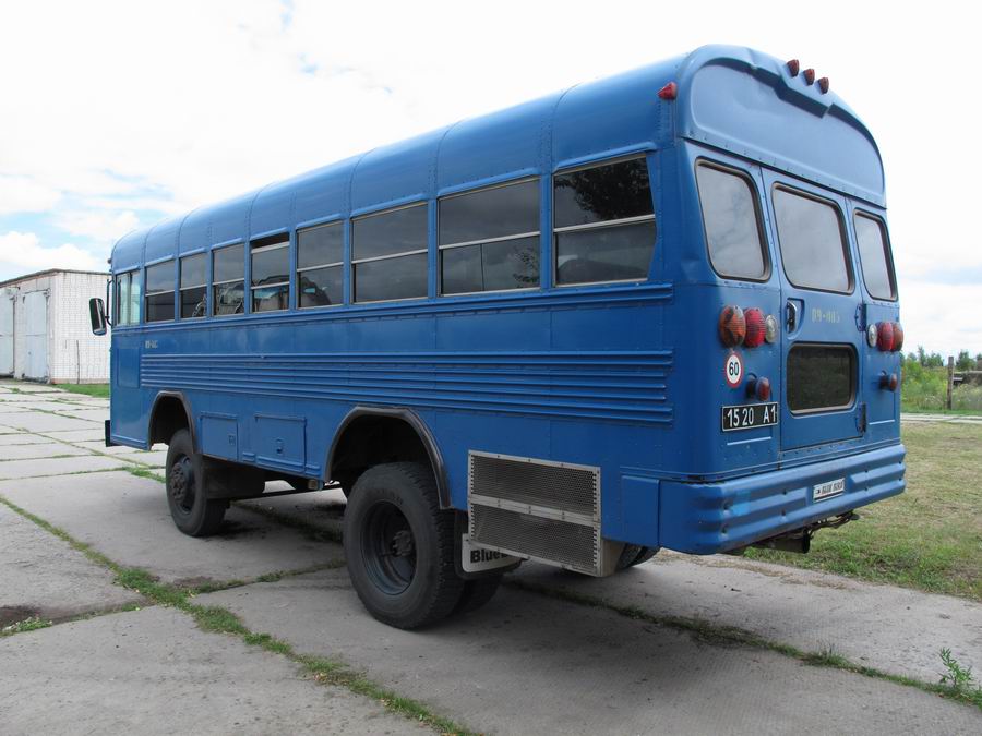 Автобус Blue Bird TC/2000: служба в ЗСУ
