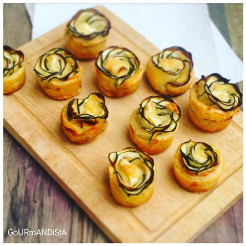 Roses feuilletées courgette-chèvre