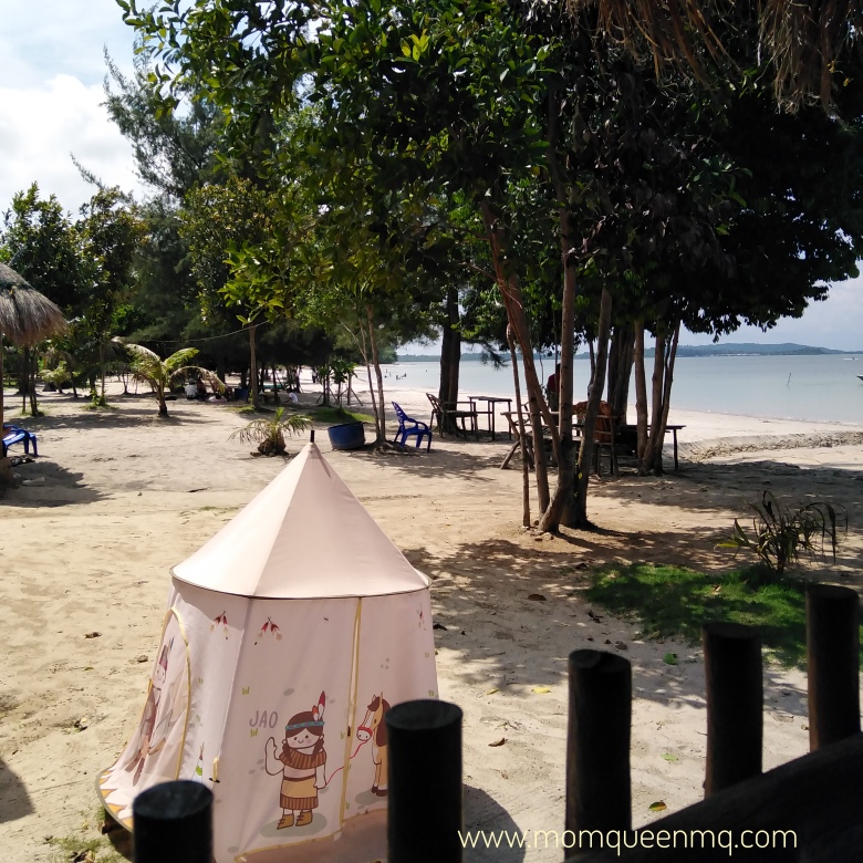 √Pesona Wisata Pantai Reviola Batam