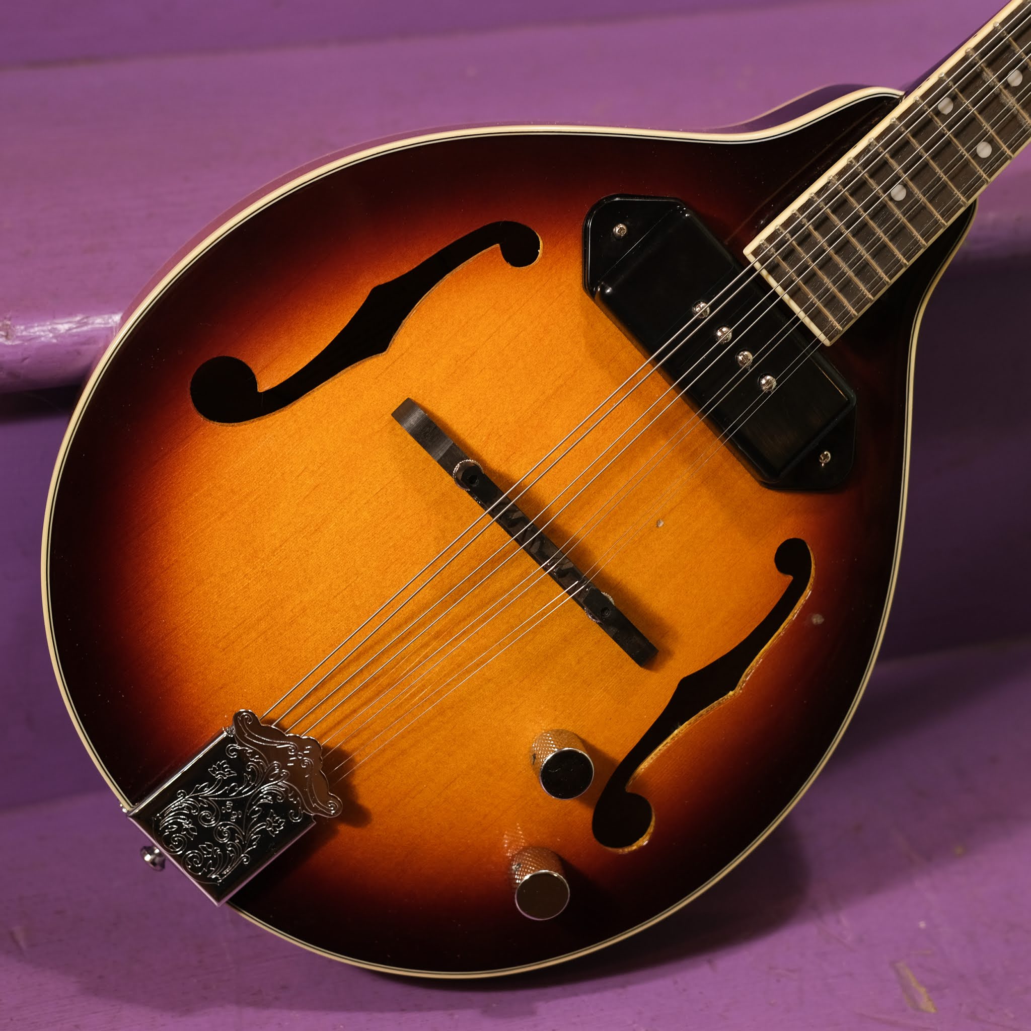 2000s Fender FM-52E Electric Mandolin (Modded w/P90)