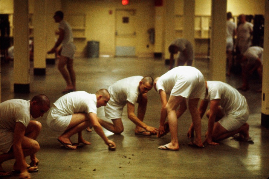 17 Photographs Captured Daily Life At Us Marine Corps Boot Camp Parris