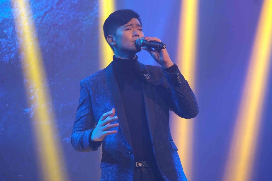 RONNIE LIANG'S 'LOVE X ROMANCE' CONCERT AT MUSIC MUSEUM A CERTIFIED BG ...