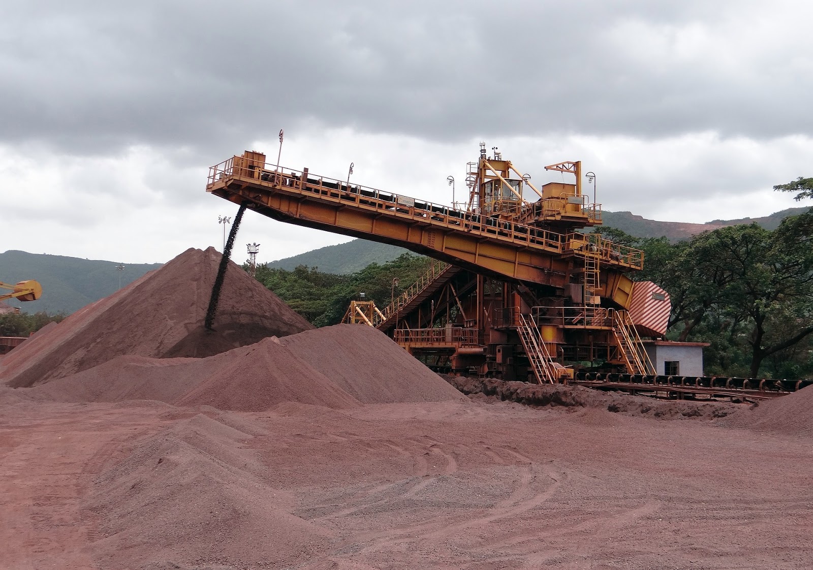 Pete Wargent Daily Blog: Iron ore to the moon