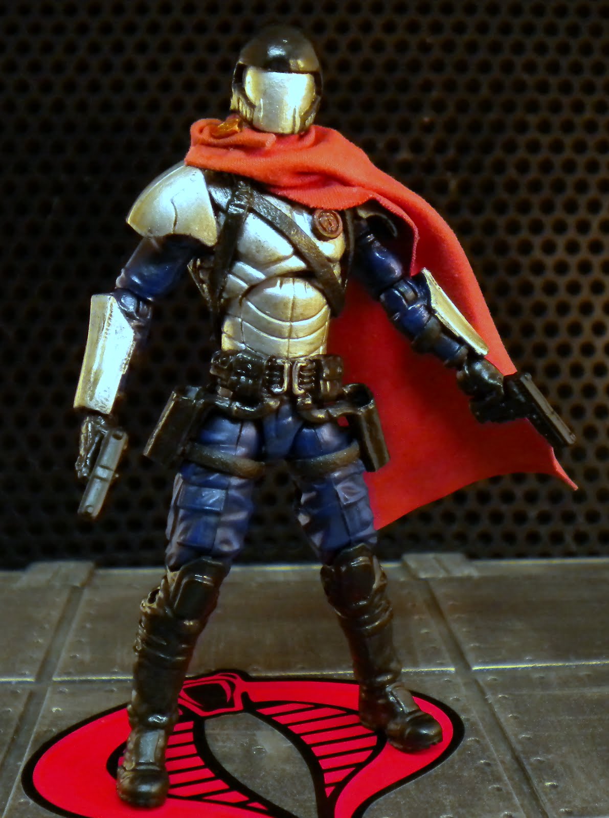 Custom IDW New Cobra Commander - HissTank.com