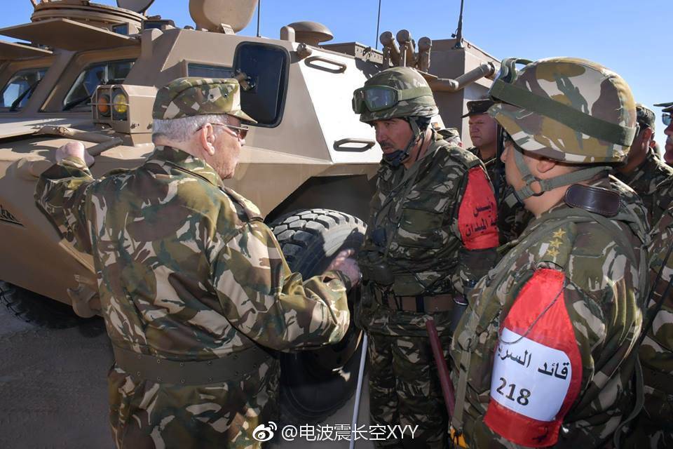 China Defense Blog: Photos of the day: SM4 120mm self-propelled mortar ...