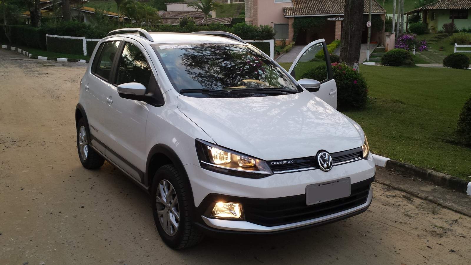 Volkswagen CrossFox I-Motion 2016: dados de consumo