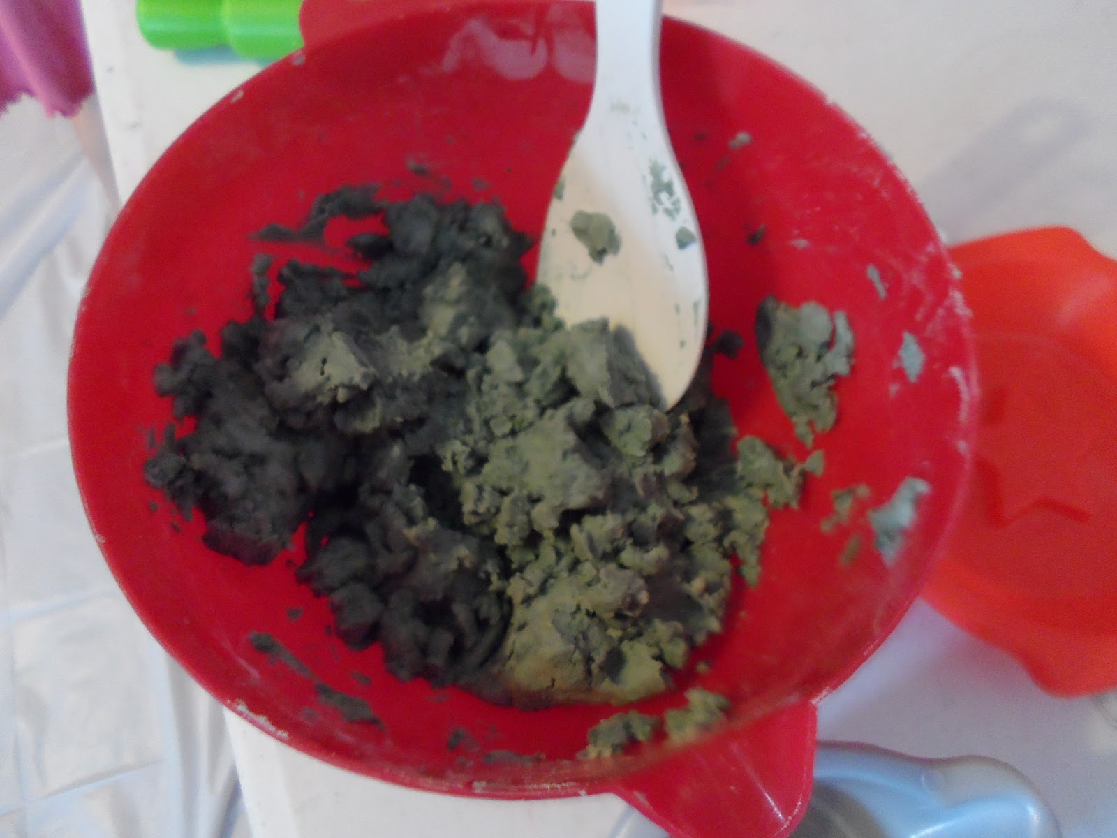 Freeschool Journey: Mud Pies