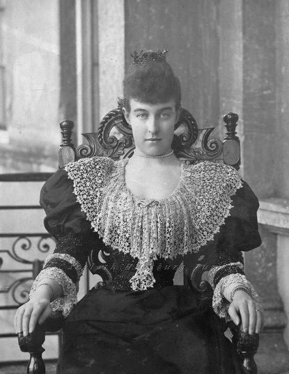 The Wandering Princess: 11 Facts About Princess Hélène of Orléans ...