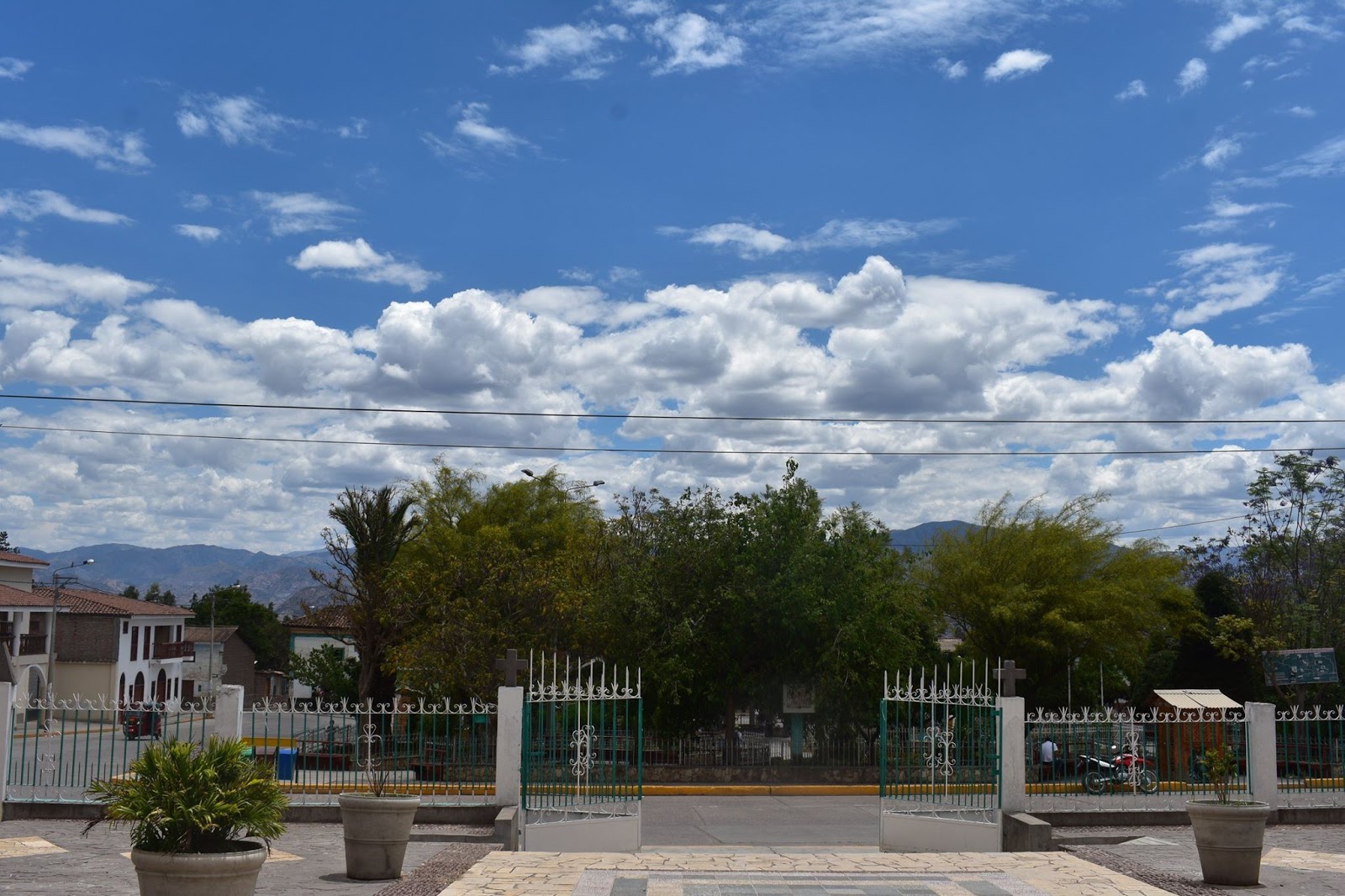 LURICOCHA: UNA DELICIOSA EXCURSIÓN CERCA A HUANTA ~ MOCHILEA PERU
