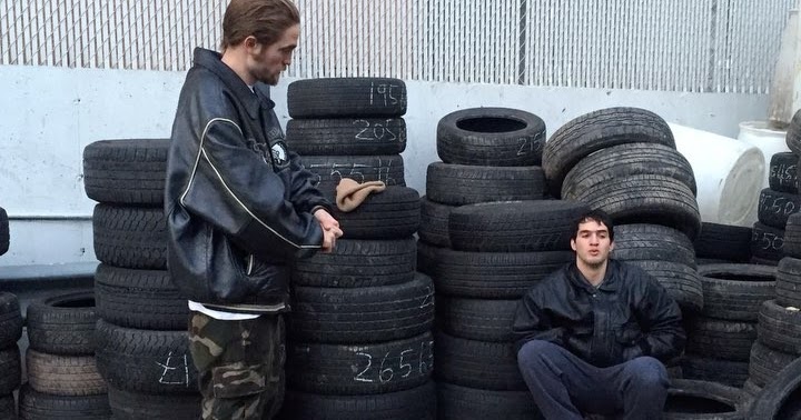 pattinsonweb: 'Good Time': dos nuevas fotos de Connie y Nick Nikas en ...