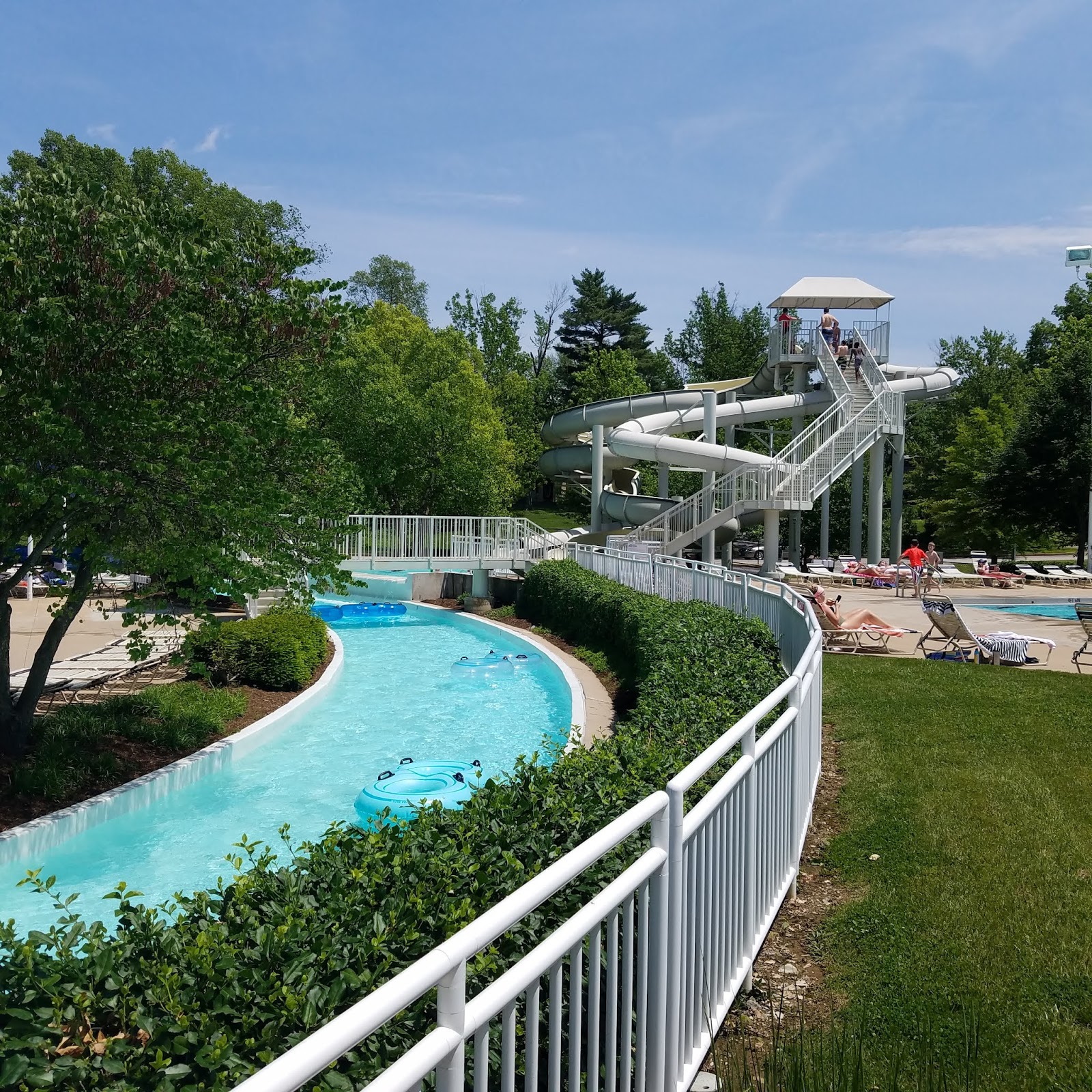 Play St. Louis: North Pointe Aquatic Center, Ballwin