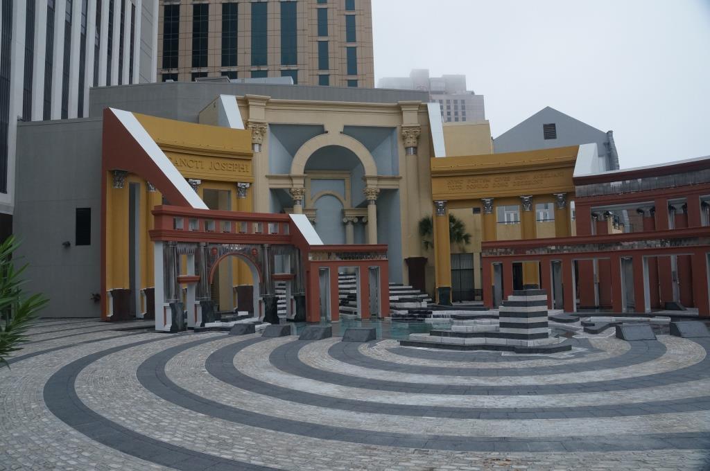 Divagaciones y Arquitectura: New Orleans: Piazza d'Italia (C. Moore ...