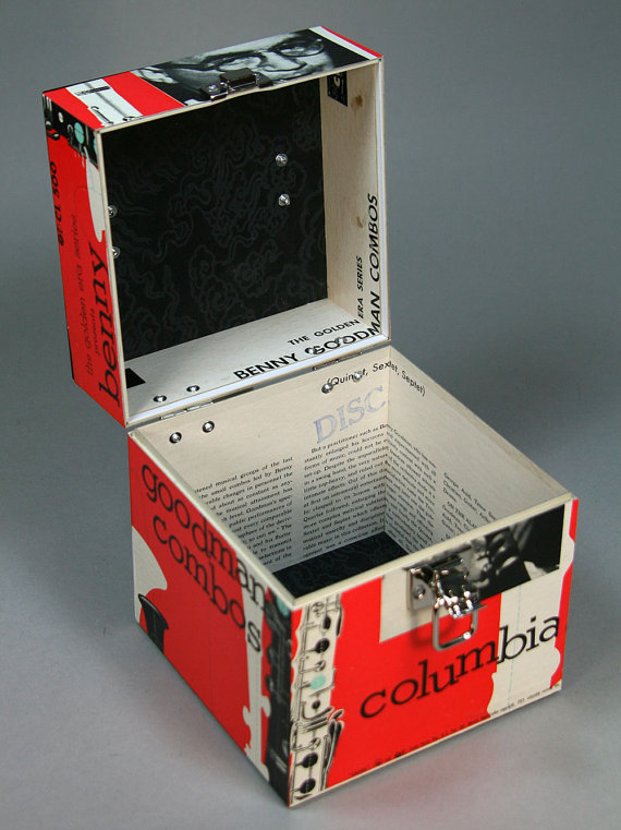 Music Packaging, Books and More!: Old School CD and 7" vinyl carrying cases