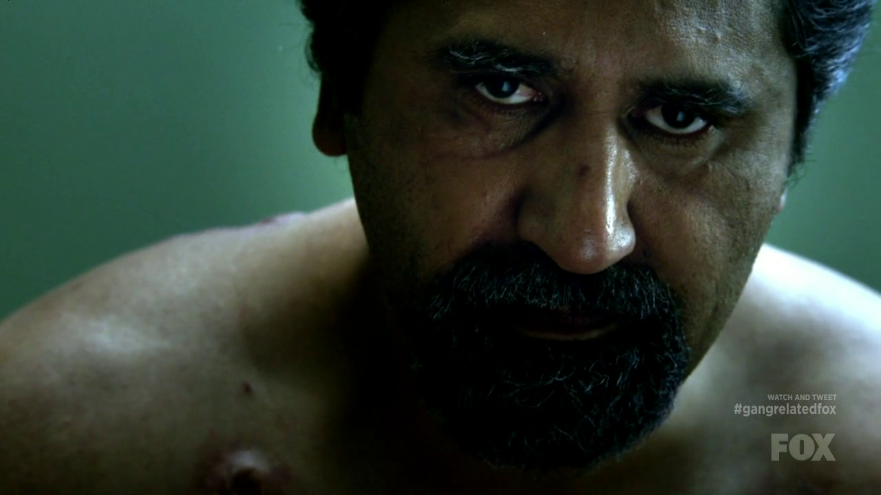 ausCAPS: Cliff Curtis shirtless in Gang Related 1-11 ausCAPS: Cliff Curtis shirtless in Gang Related 1-11