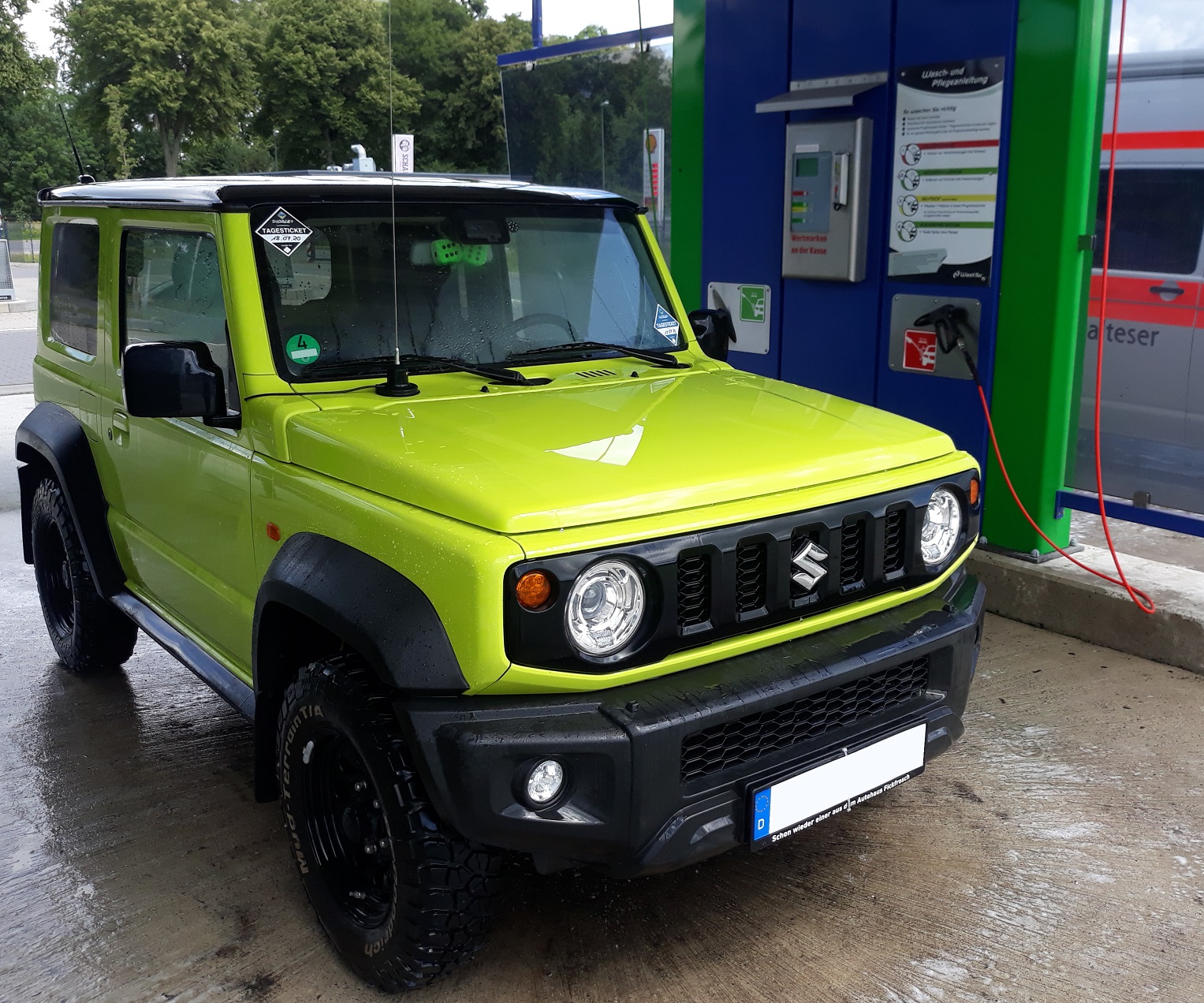 Schlagzeilenkäfer: Jimny 25.000km - was gibts Neues?