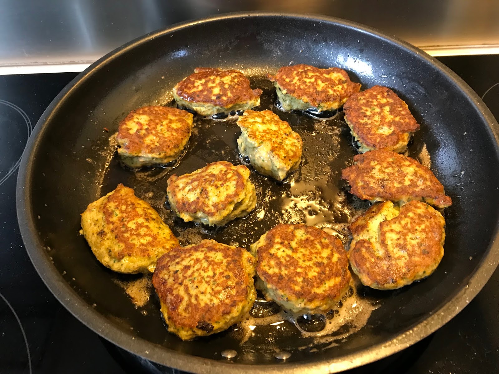 Family FECS: Fiskefrikadeller - Danish Fish Cake