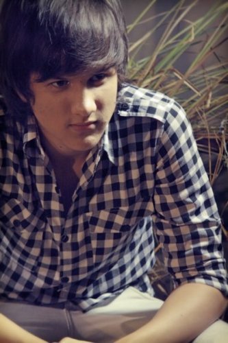 GO GO GO: Stuart Collin Picture Gallery