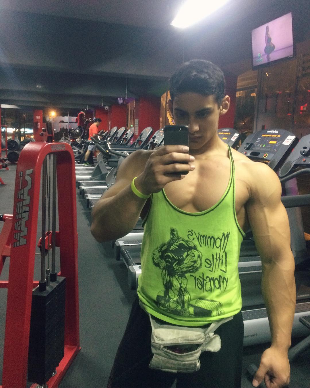 the beauty of male muscle: Jaimie