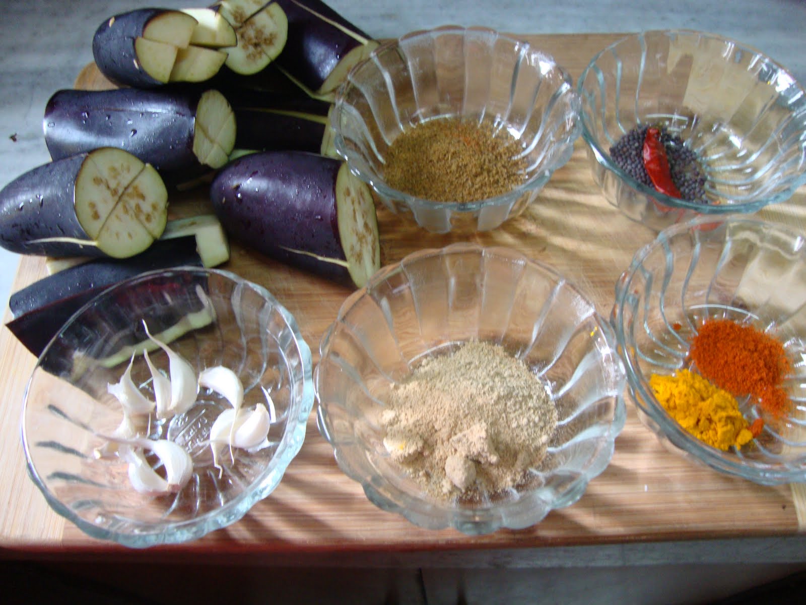 Cooking Delights: Chatpata Masala Baigan ( Spicy Eggplant )