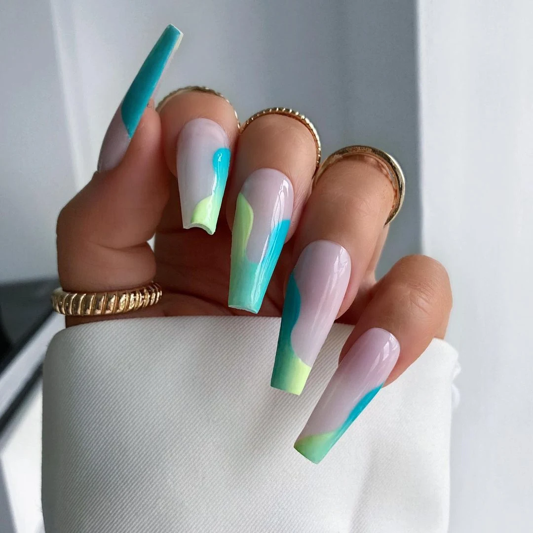 The hottest press on nail designs 2021 | Melody Jacob