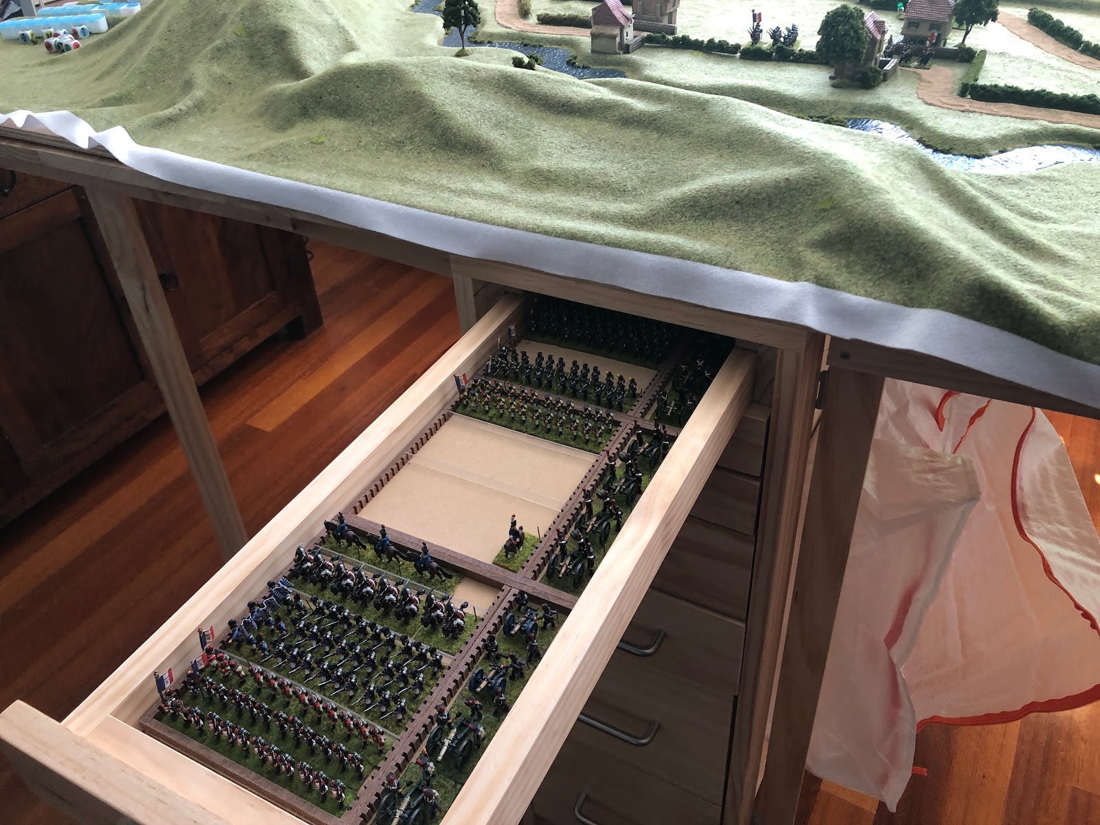 Folding Wargame Table with Storage