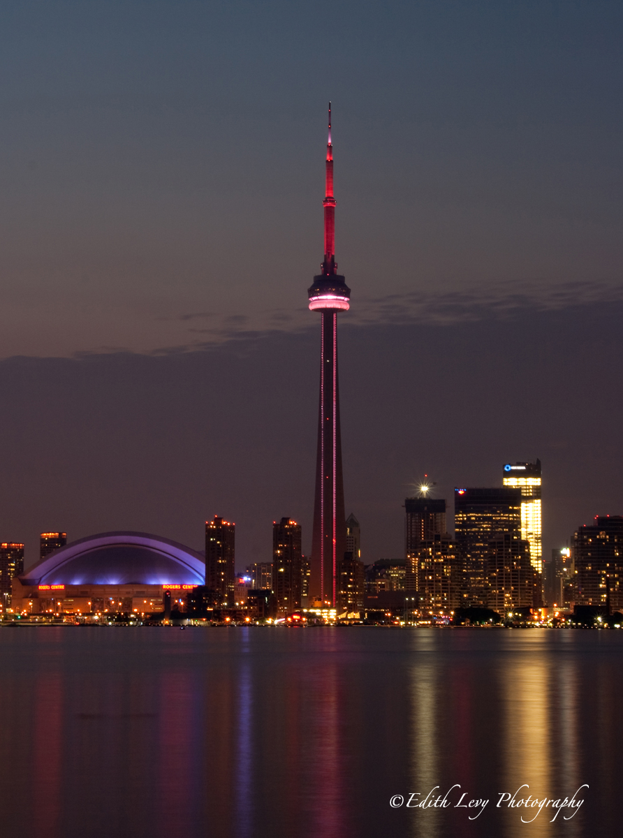 CN Tower in Canada | Gallery || Seminar Paper