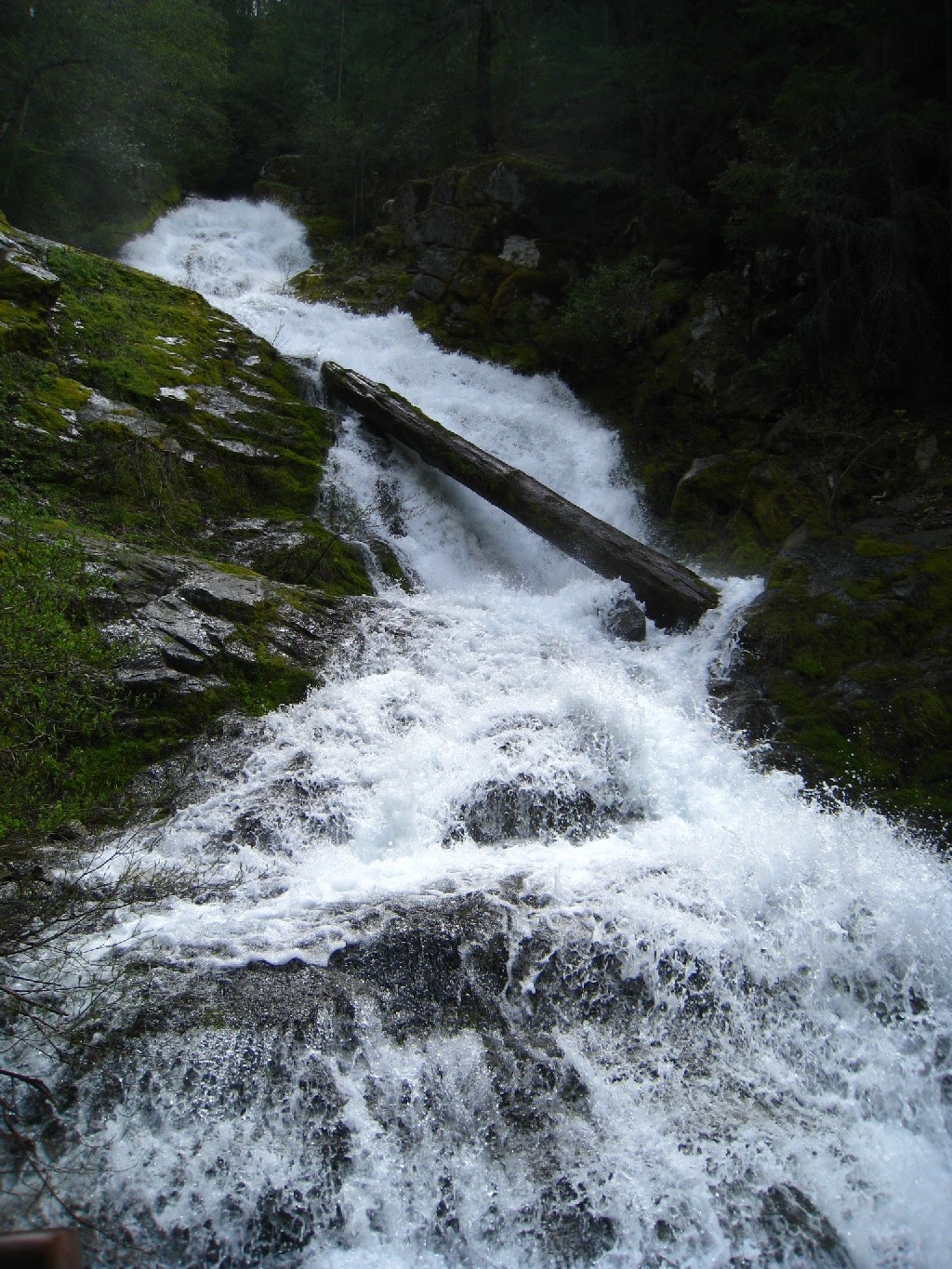 ~~ Momentaufnahmen ~~: Lakes, lakes, lakes. Und Falls - mal Wasser, mal ...