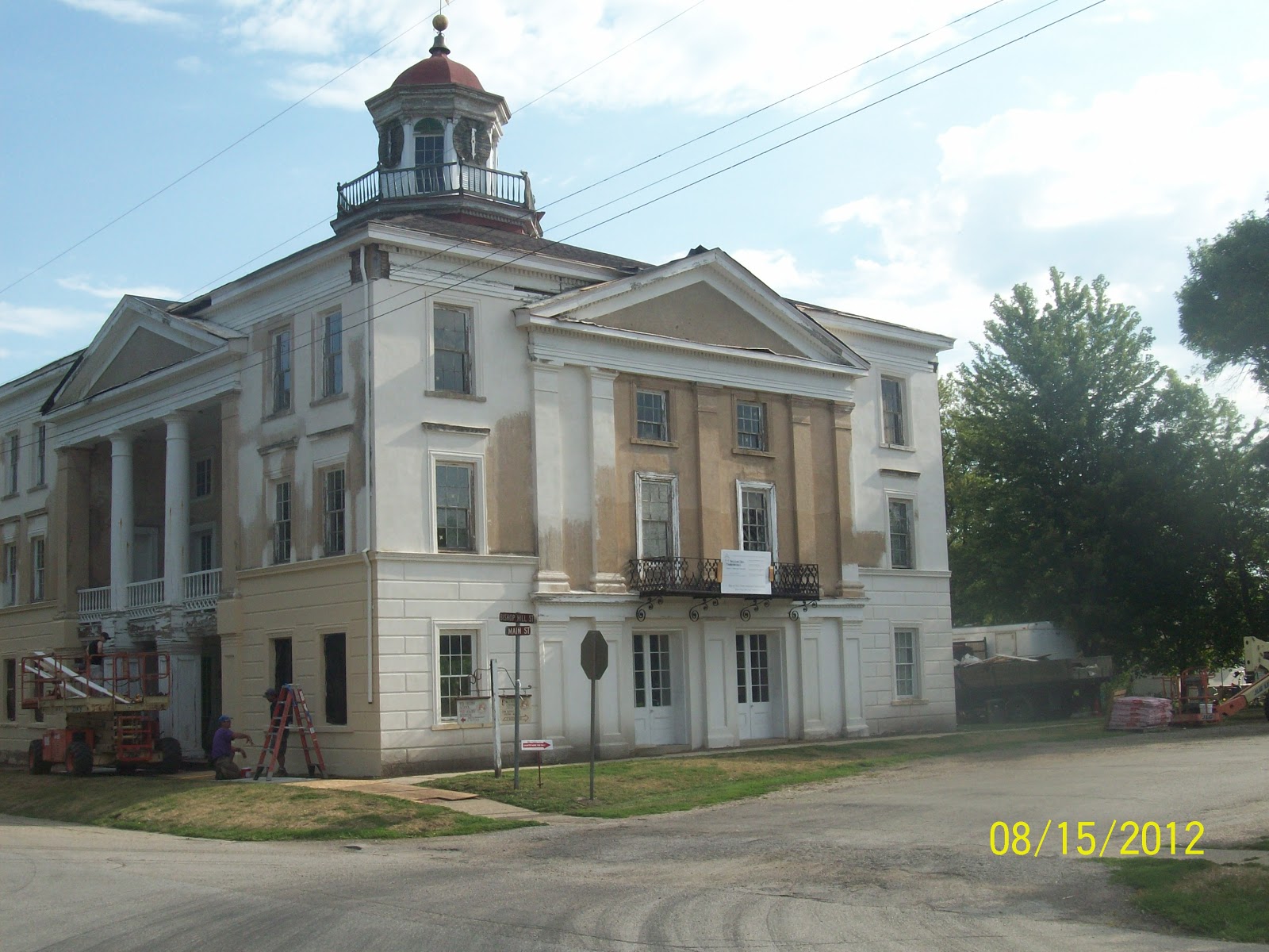 Tour America's History: Bishop Hill Steeple Building