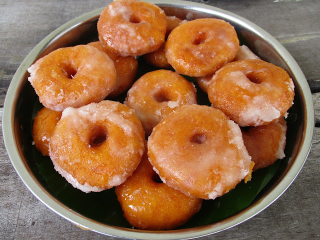 KARI LEAFS ... Malaysian flavour's: KUIH KERIA