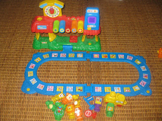 Mesya & Baby Wardrobe: vtech smartville alphabet train