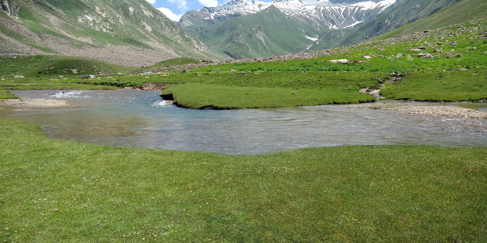 Supat Valley Photos |supatvalley.com | Supat Valley