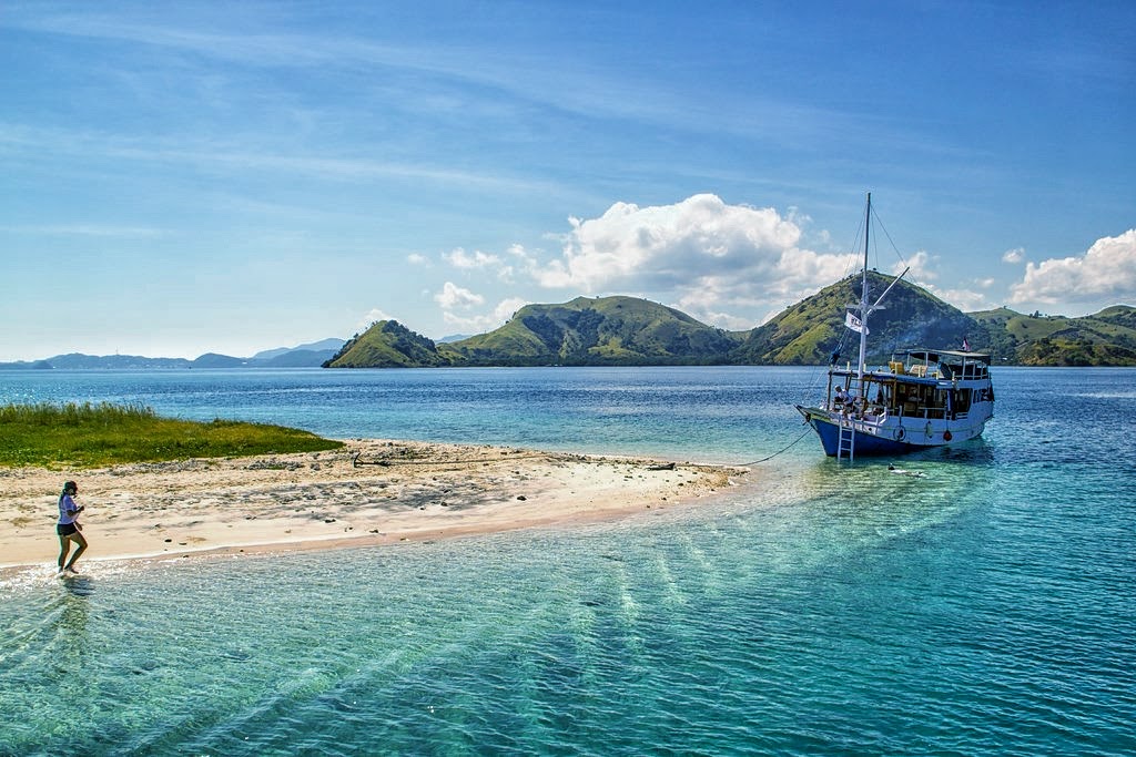 RETRATOS DEL MUNDO: Snorkel en la Isla de Kelor y dragones en Rinca.